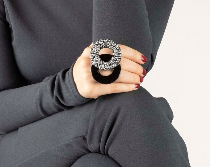 Chunky Statement Ring, Oversized Bold Unique Rings for Women, Black and ...