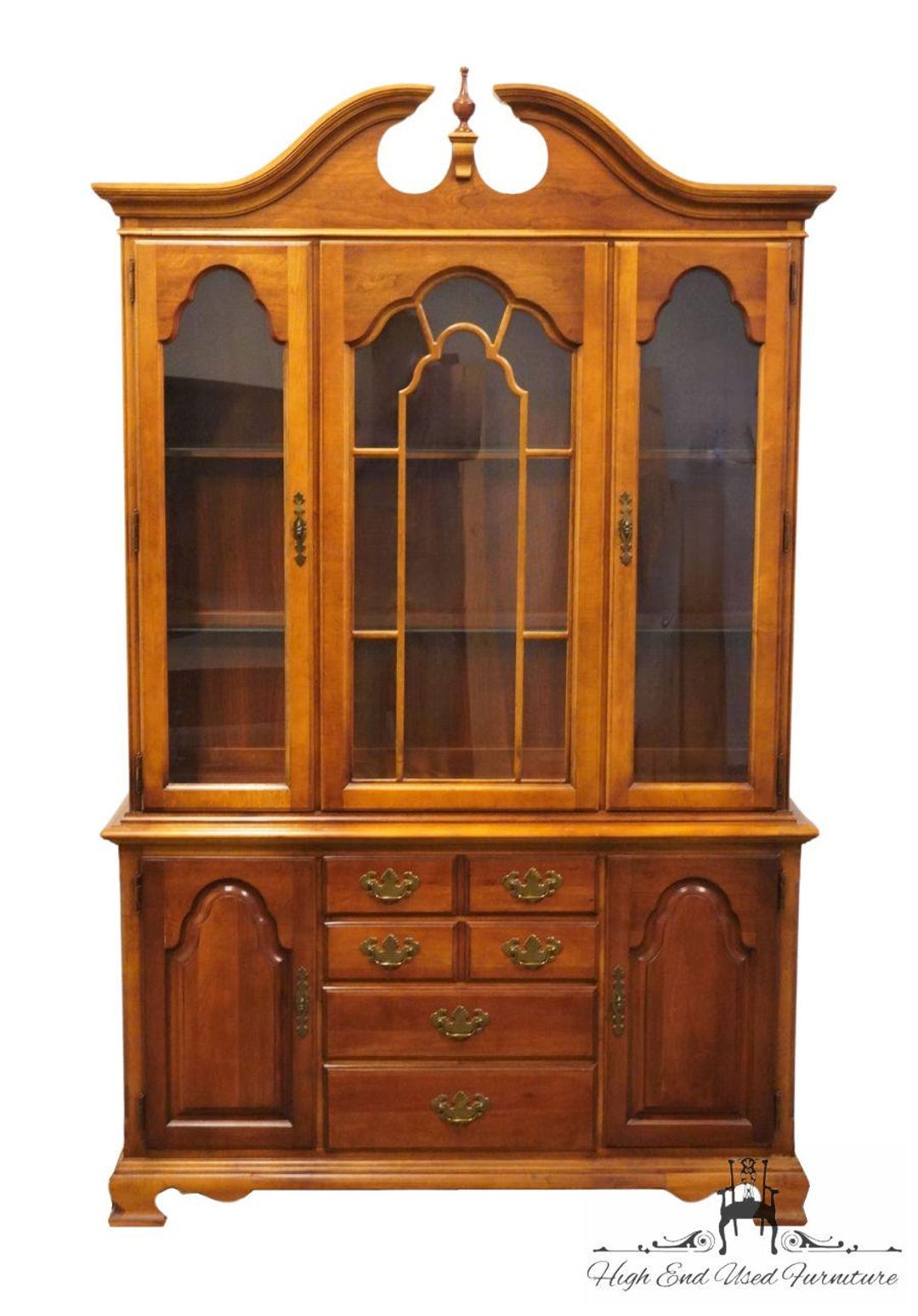 STANLEY FURNITURE Solid Cherry Traditional Style 51" Buffet W. Lighted ...