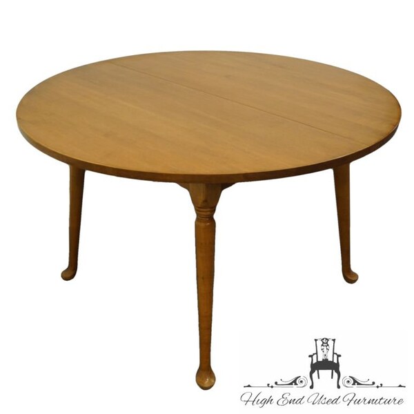 Early American Maple Coffee Table - Etsy