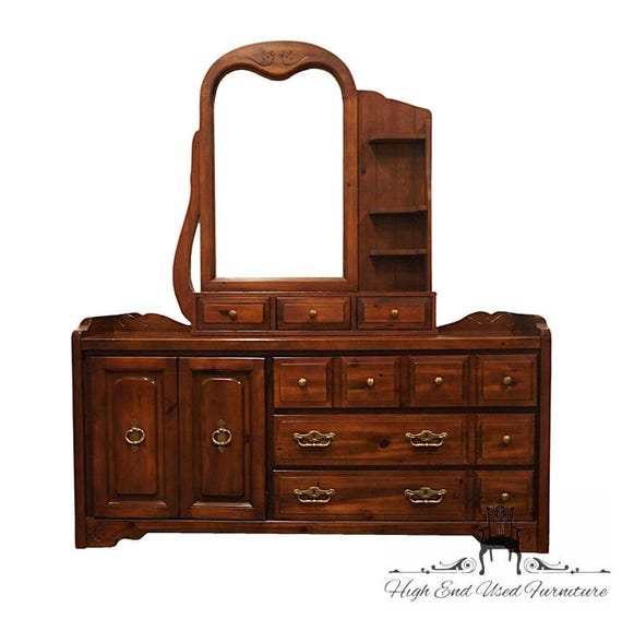 Pine dresser with mirror store