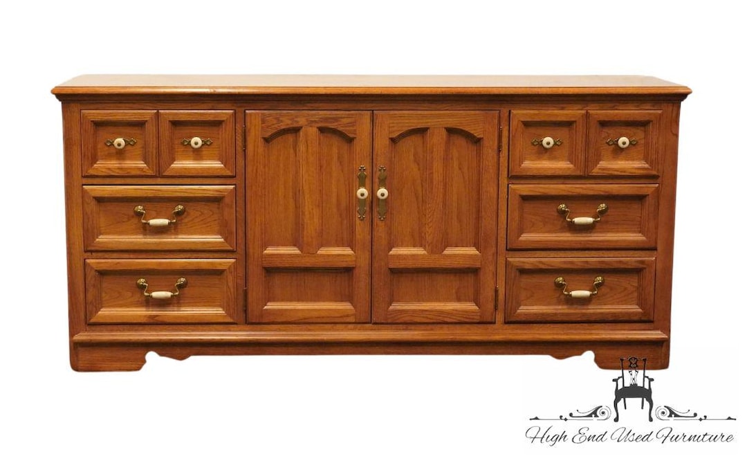 THOMASVILLE FURNITURE Homecoming Collection 69" Triple Door Dresser ...