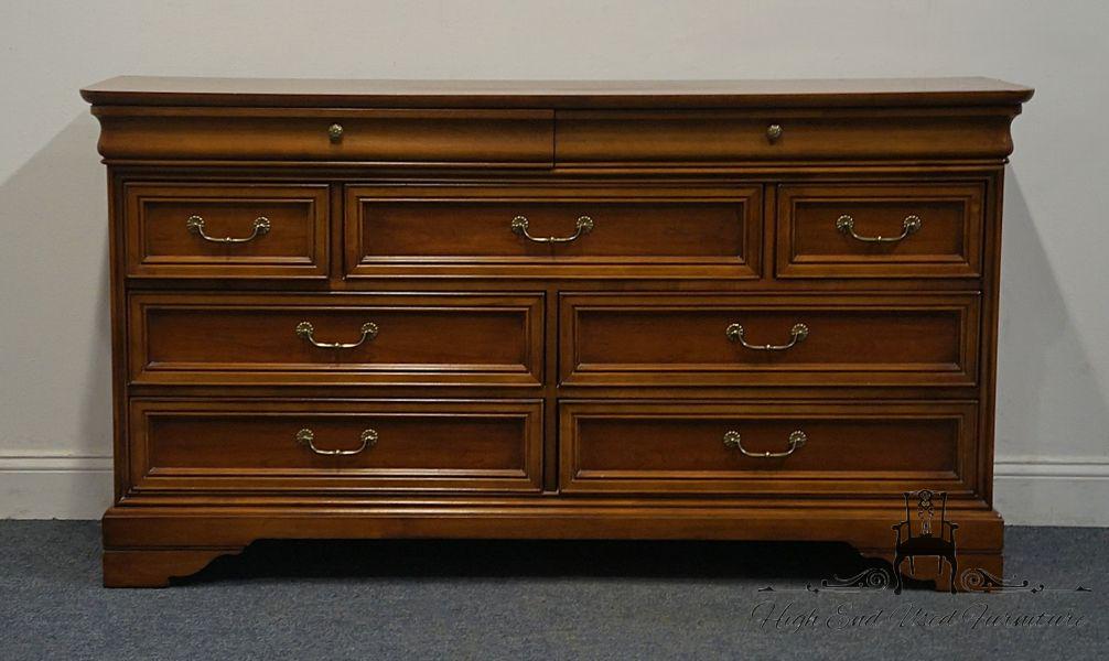 LEXINGTON FURNITURE Chez Michelle Collection Cherry Contemporary ...