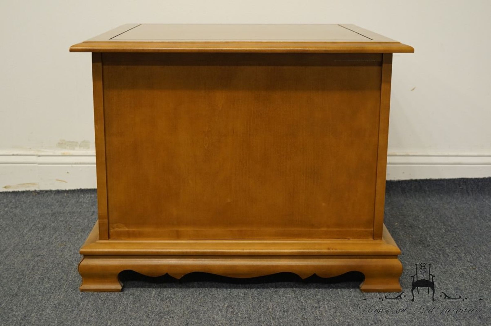 Riverside Furniture Solid Hard Rock Maple 26 Square | Etsy