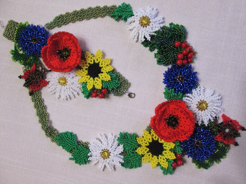 Ukrainian jewelry. Beaded necklace. Amazing Summer | Etsy