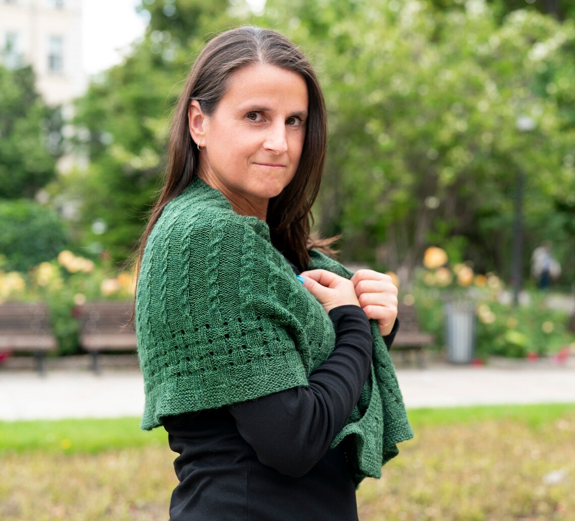 Knit Crescent Shawl Pattern With Easy Cables and Textured Border - Etsy