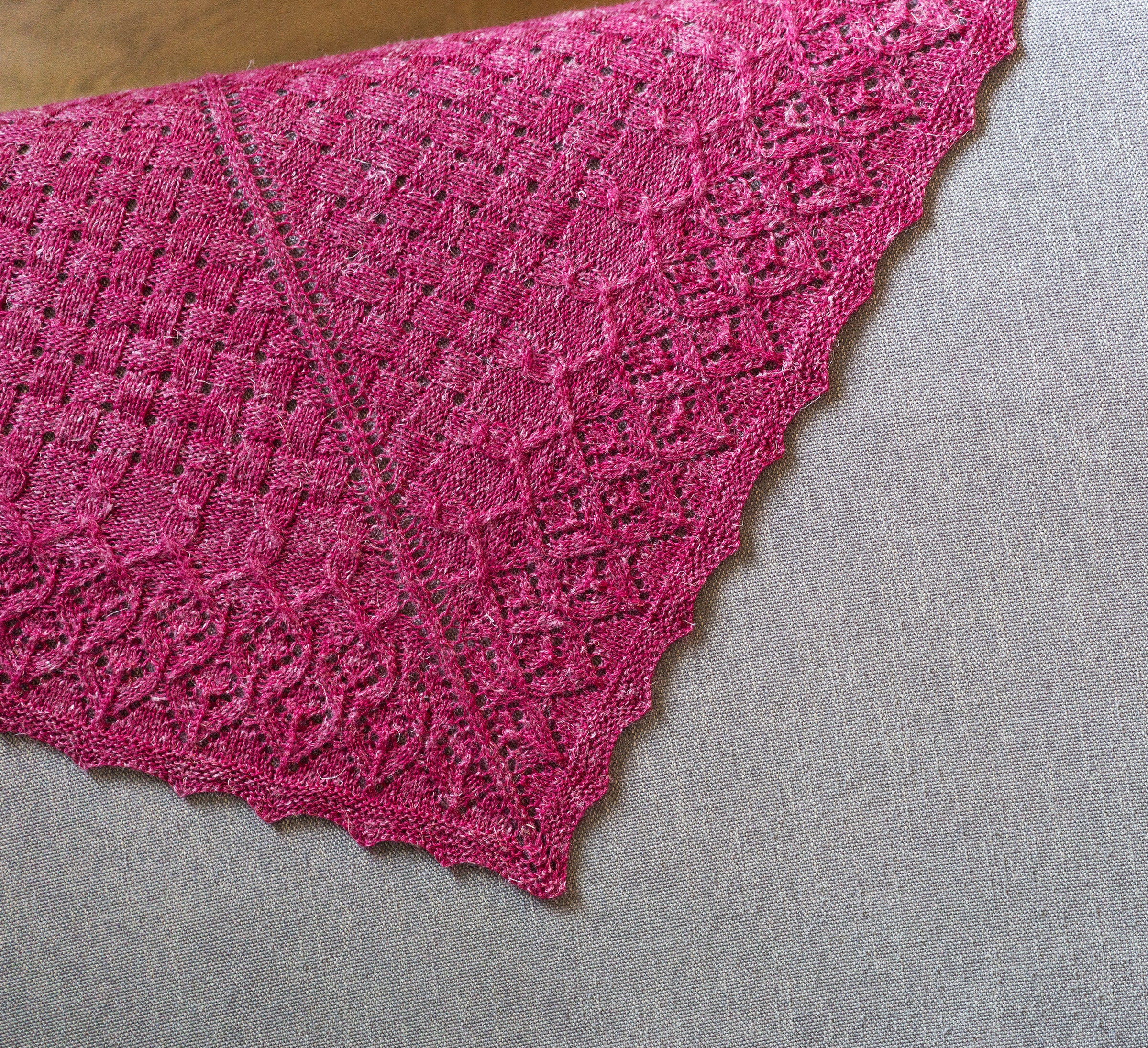 Knitting Pattern for Textured Triangular Shawl With Cables and - Etsy