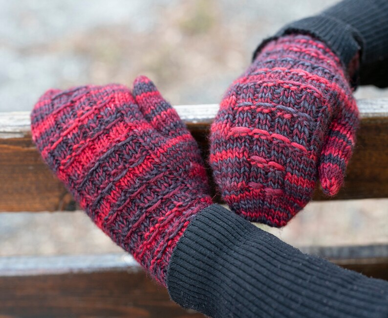 Knitting Pattern for Easy Textured Mittens and Fingerless Mitts - Etsy