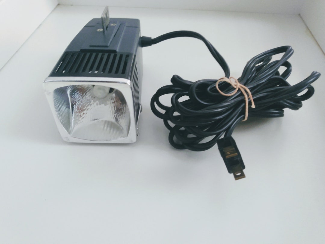 Vintage Kodak Instamatic Movie Light Model 1 Vintage With Lamp - Tested ...