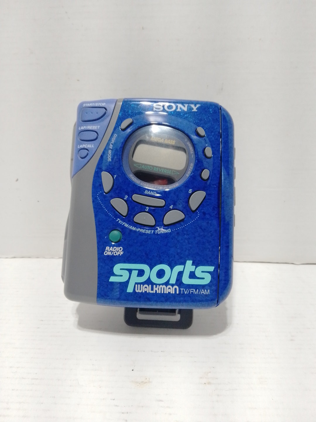 Sony Walkman Sport Radio AM/FM Stereo Cassette Auto Reverse and ...