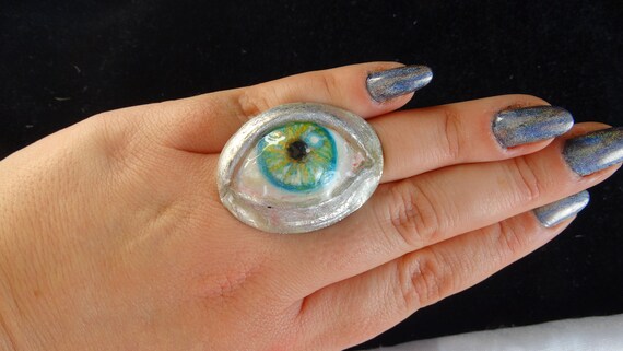 Eye Ring Realistic Eye Gothic Ring Made to Order Custom Eye - Etsy