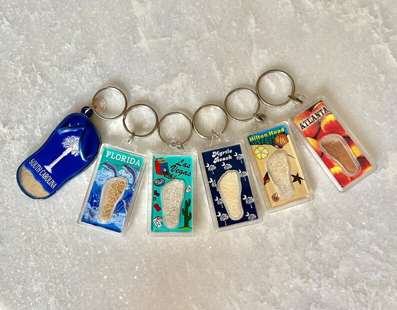 1990s / Early 2000s Millennium Vintage Foot Where Keychains 90s Fashion ...