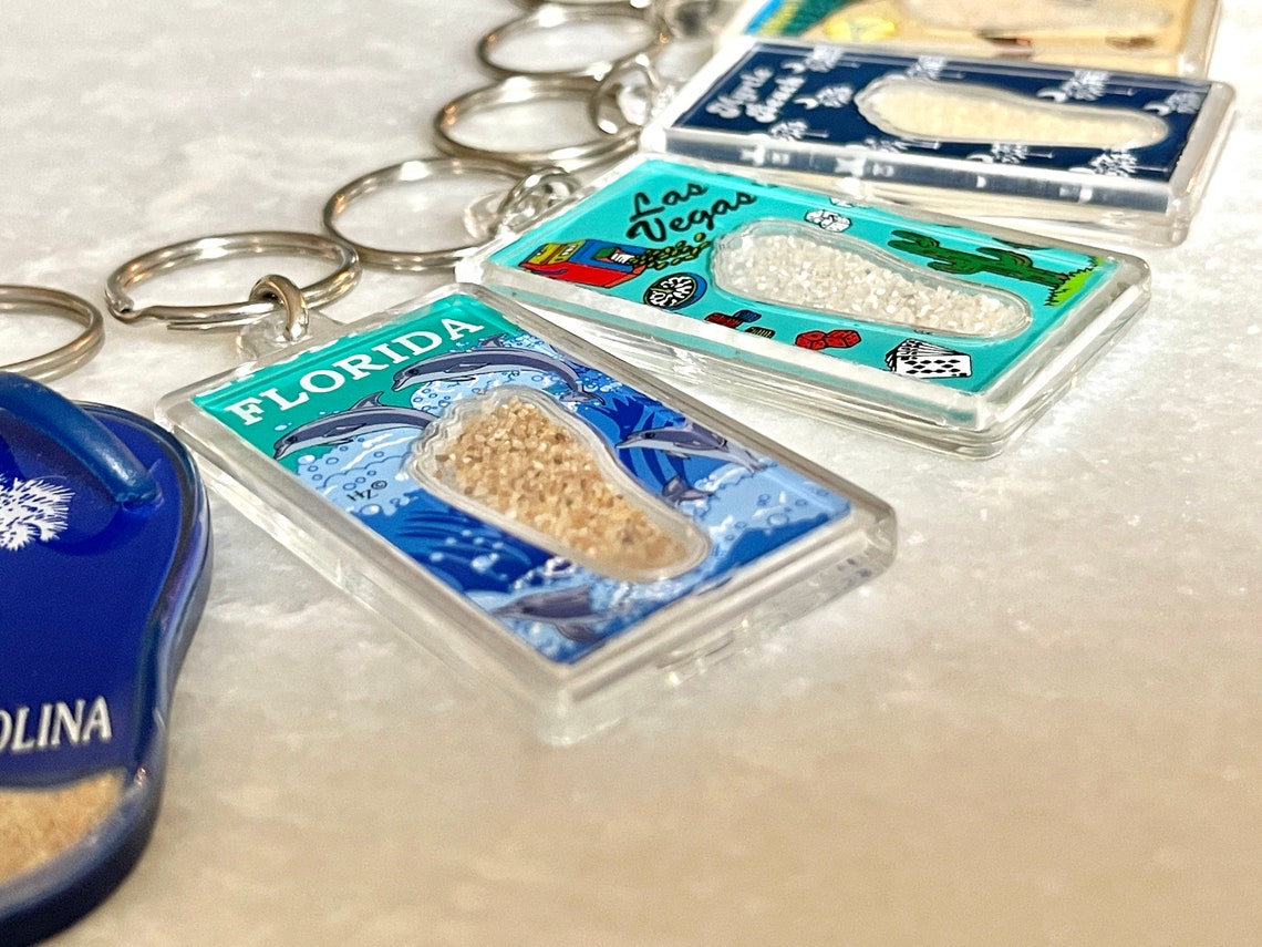 1990s / Early 2000s Millennium Vintage Foot Where Keychains 90s Fashion ...