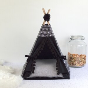 Rabbit Teepee With Soft Cushion - Asanoha Fabric Rabbit House - Small ...