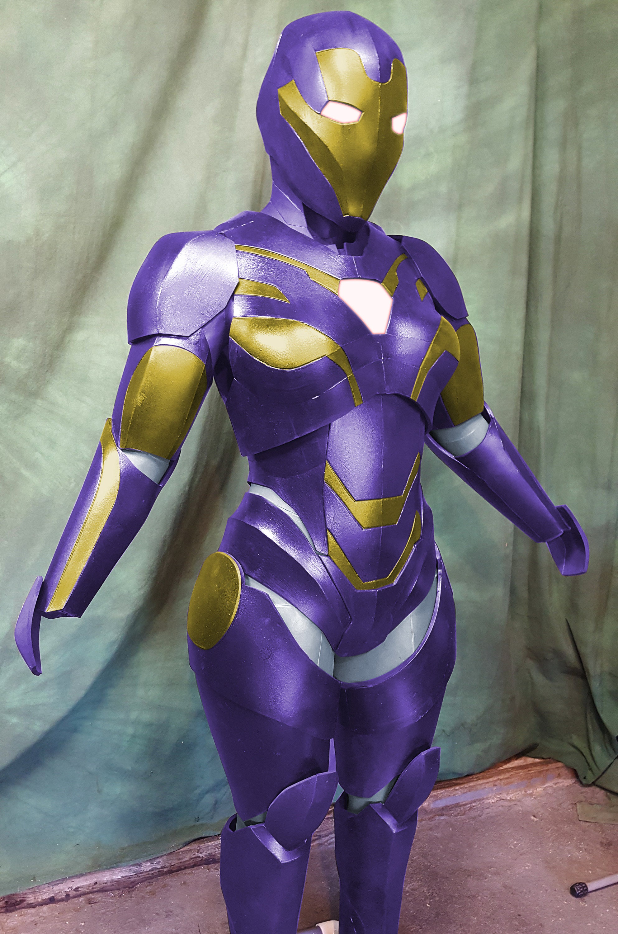 Rescue Marvel Cosplay