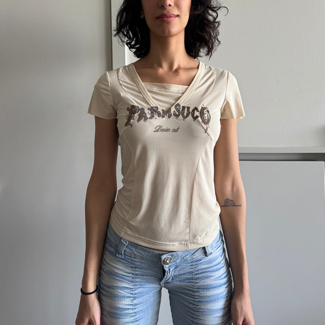 Y2K PARASUCO TSHIRT Beige Sporty Layered Short Sleeve With Logo, Size ...