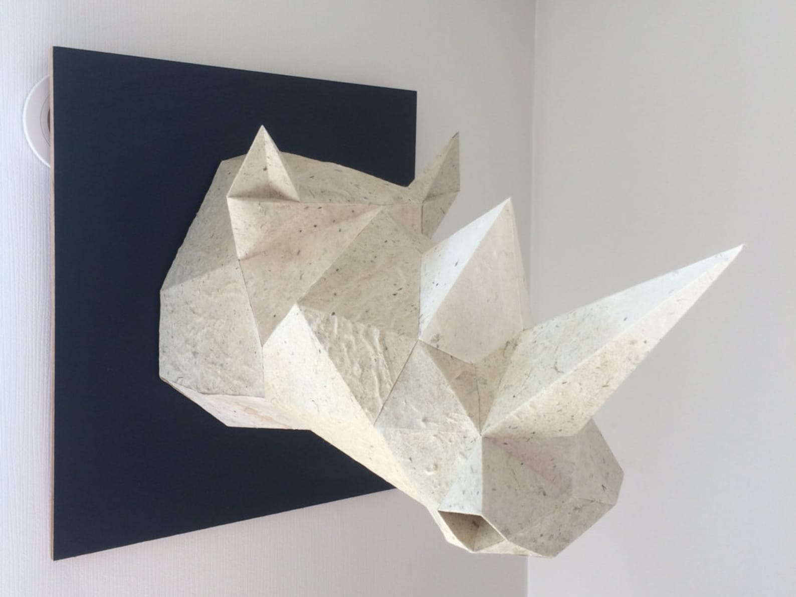 Rhino Trophy 3D Papercraft Model - Download PDF Template - DIY ...