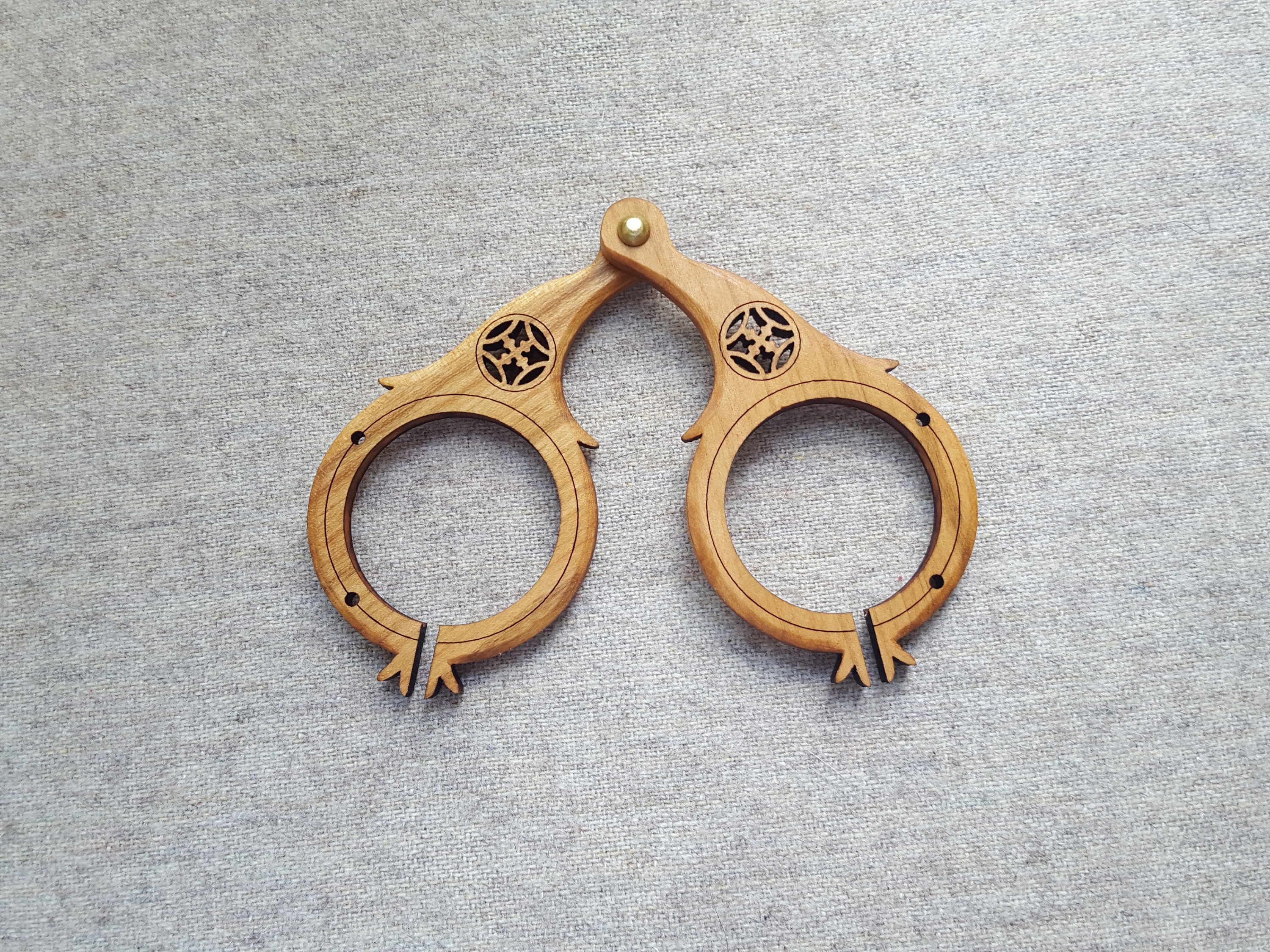 Renaissance Inventions Eyeglasses