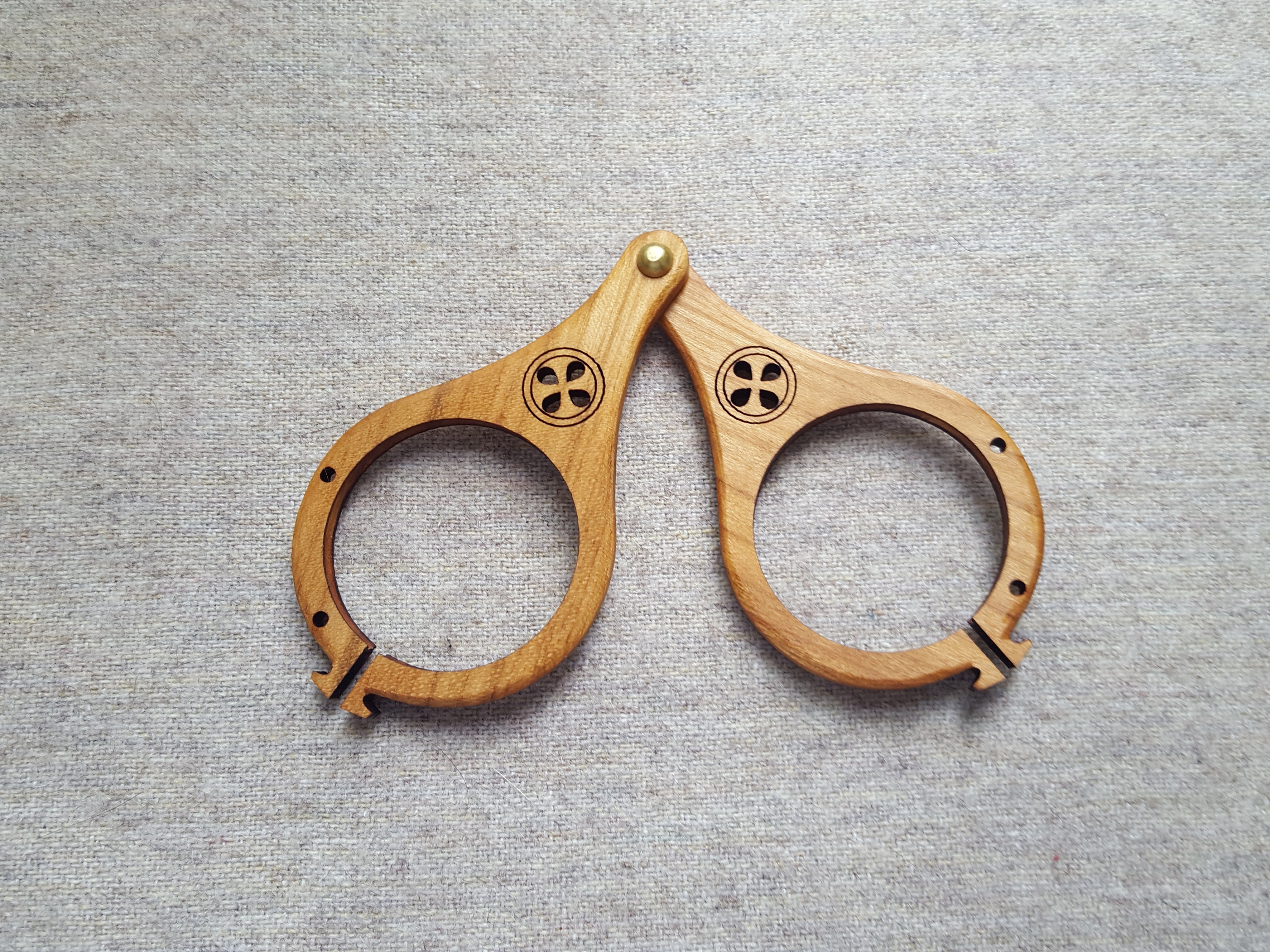 Medieval eyeglasses frame England PS Vs | Etsy