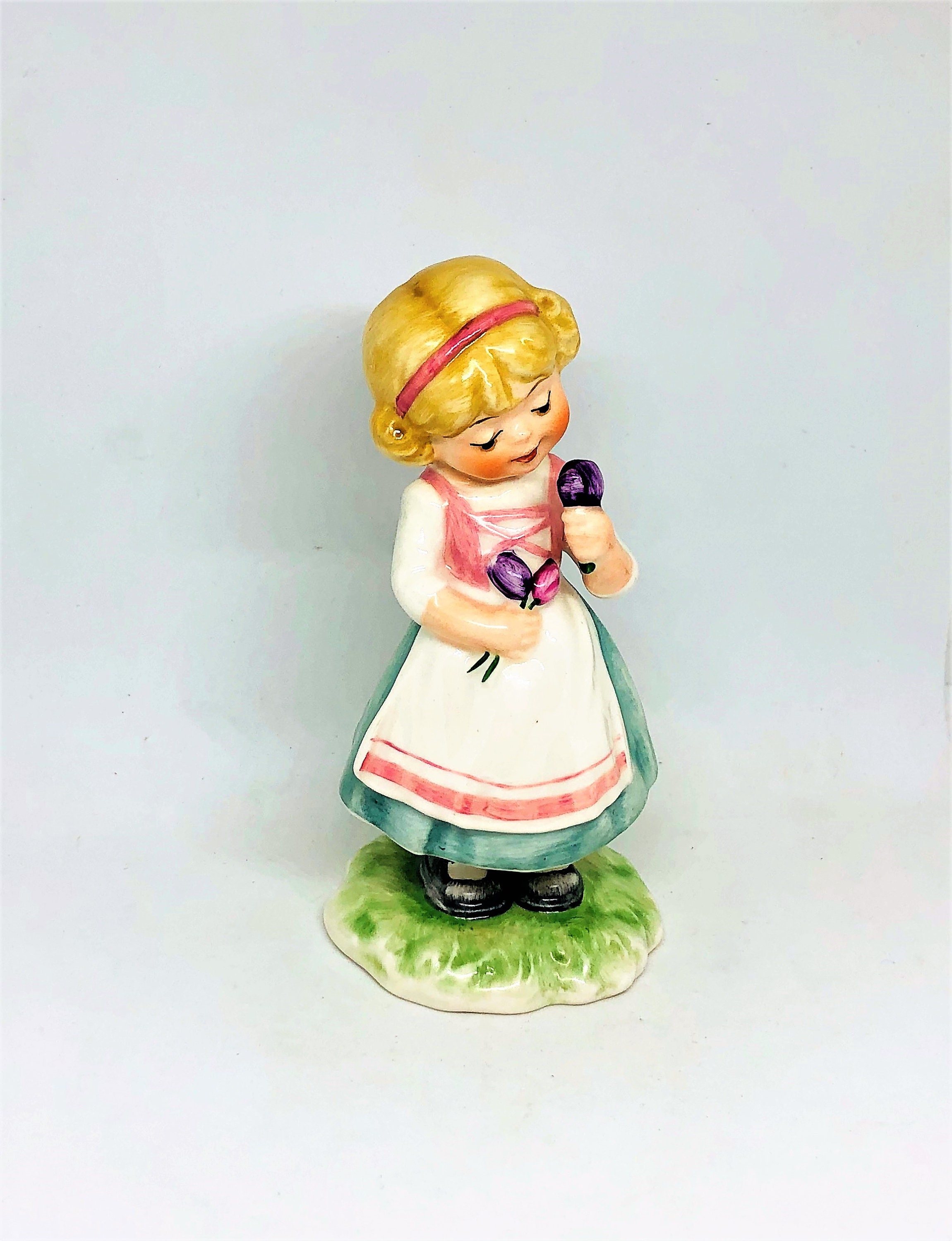 Vintage Goebel Girl Firgurine W Germany Figuirne Young Girl - Etsy