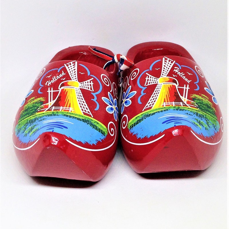 Red Vintage Dutch Shoes - Etsy UK