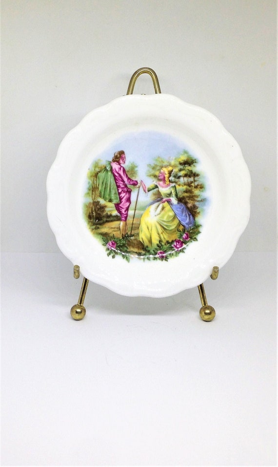 Vintage Queen Anne, Queen Anne Dish, Victorian Scene… - Gem