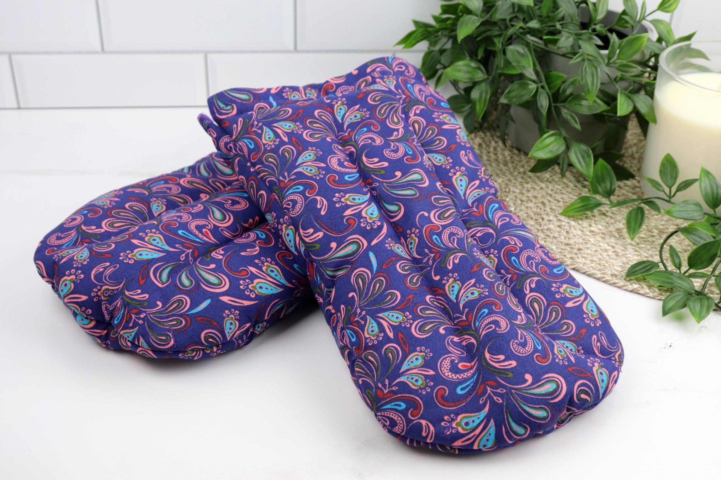 Wrist & Hand Warming Mitts. Heat or Cool Therapy. Hand Heating Pad for ...