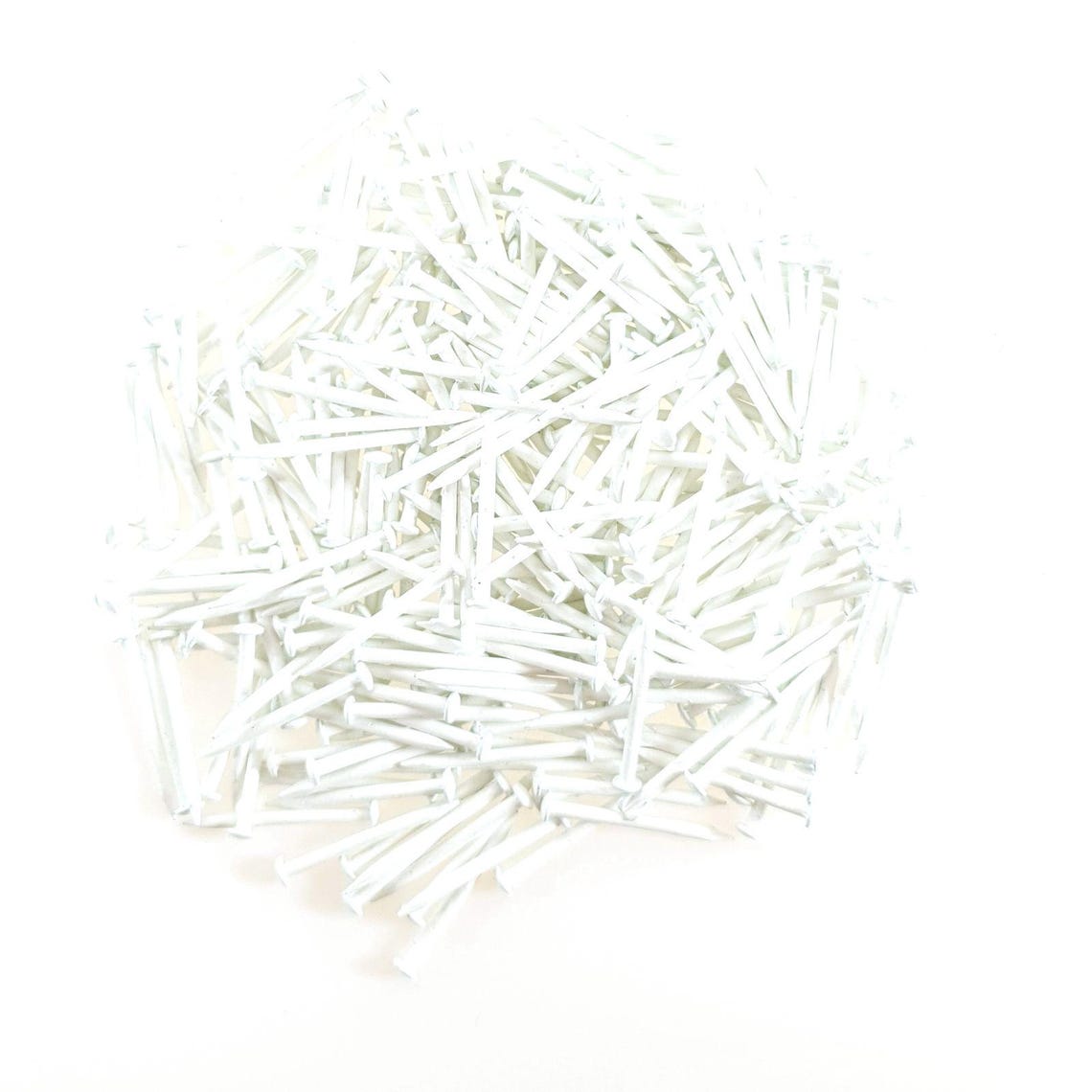 1000pcs WHITE Nails #18 X 1/2"- 3/4" (1,2x13-20mm) Escutcheon Pins ...