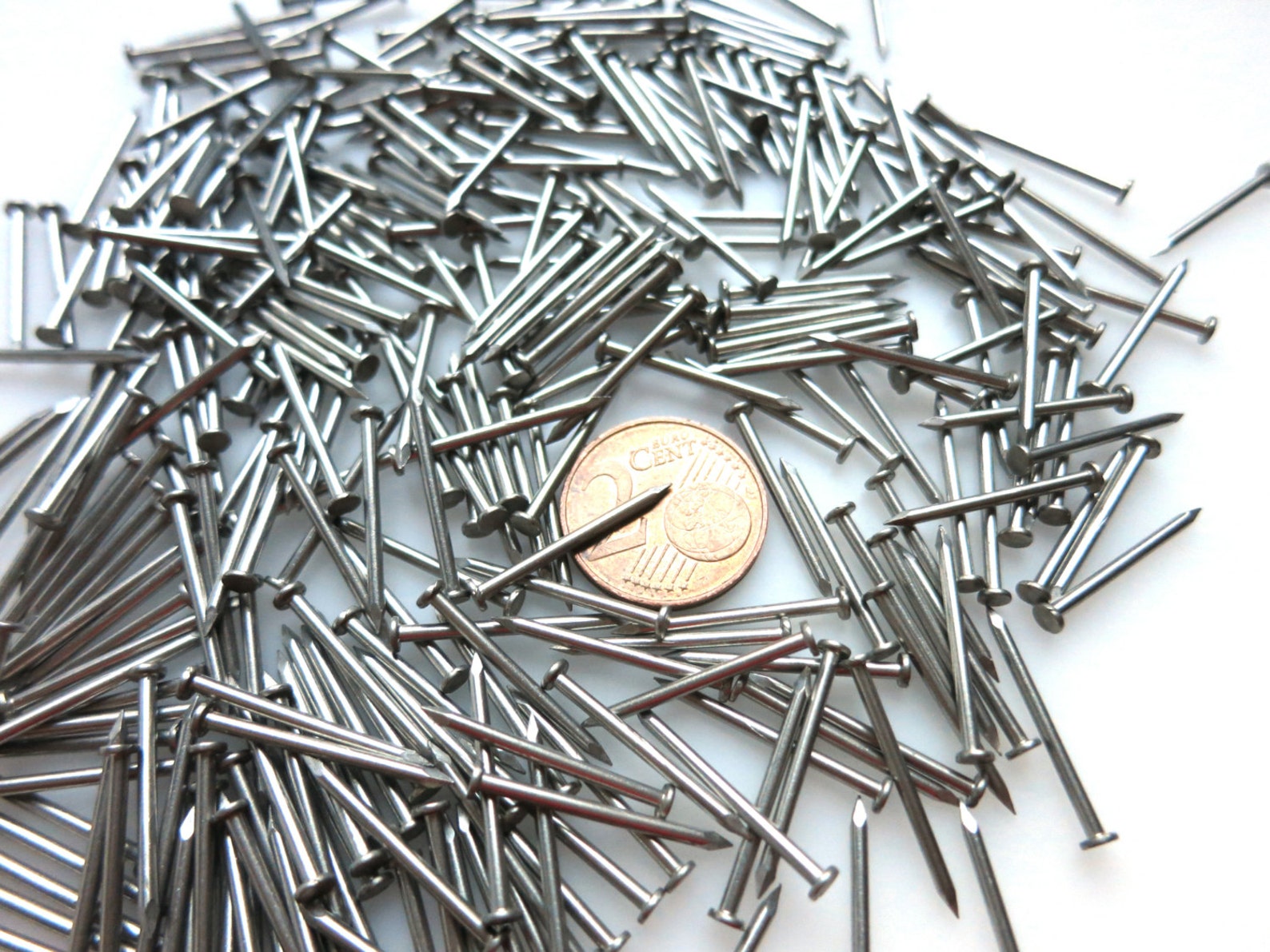 Stainless Steel 7/8" X #17 (1.4x 20mm) Panel Pins Nails - Oval Wire ...