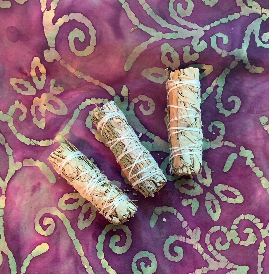 Sage, Cinnamon & Cedar Smudge, White Sage, Cedar Wood, Cinnamon Stick ...