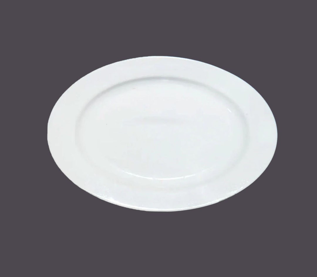 Lubiana Kaszub Oval Steak, Burger, Sandwich Platter. Chef's Favorite ...