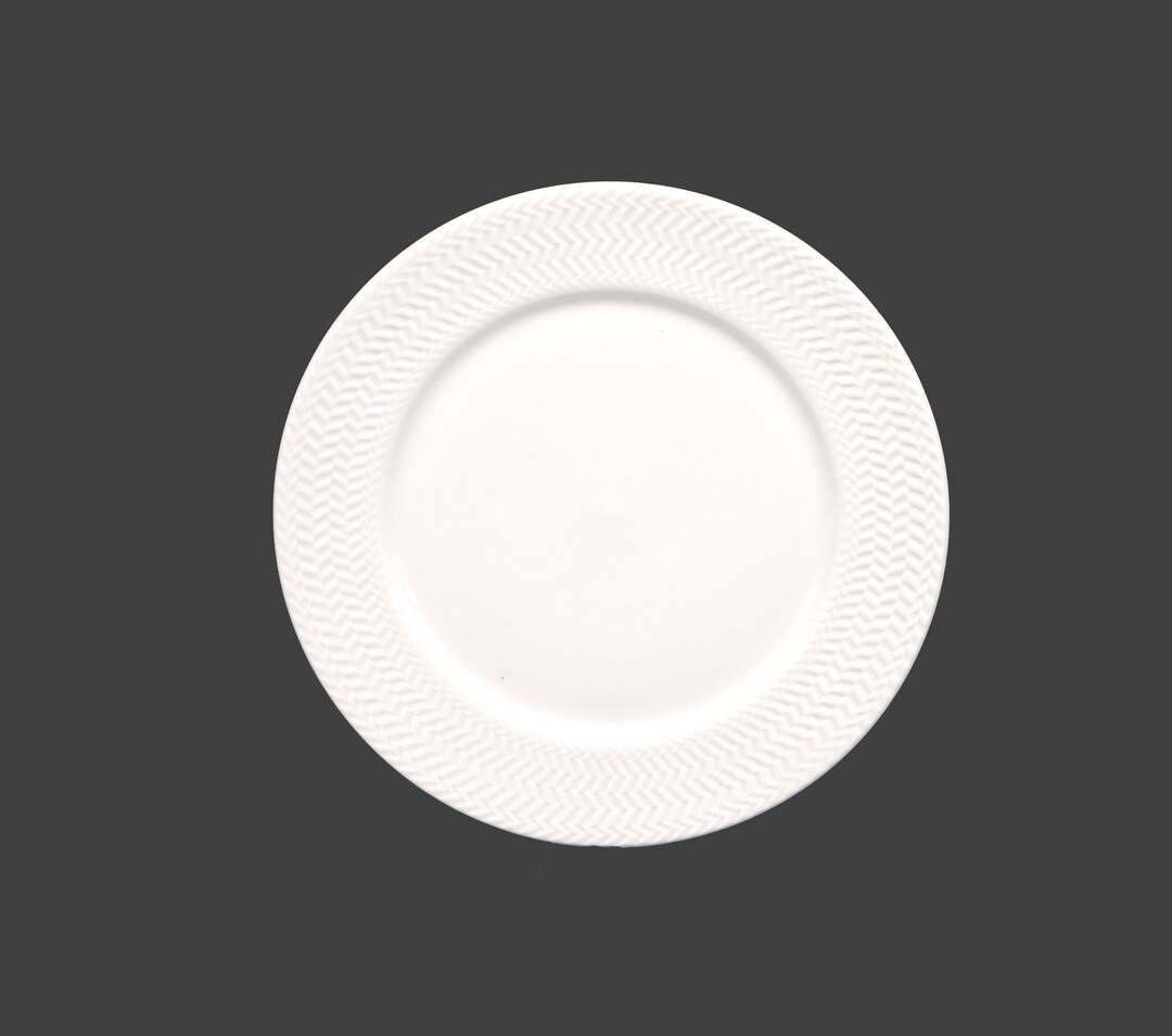 Stokes Wicker White Chef's Favorite All-white Large Dinner Plate With ...