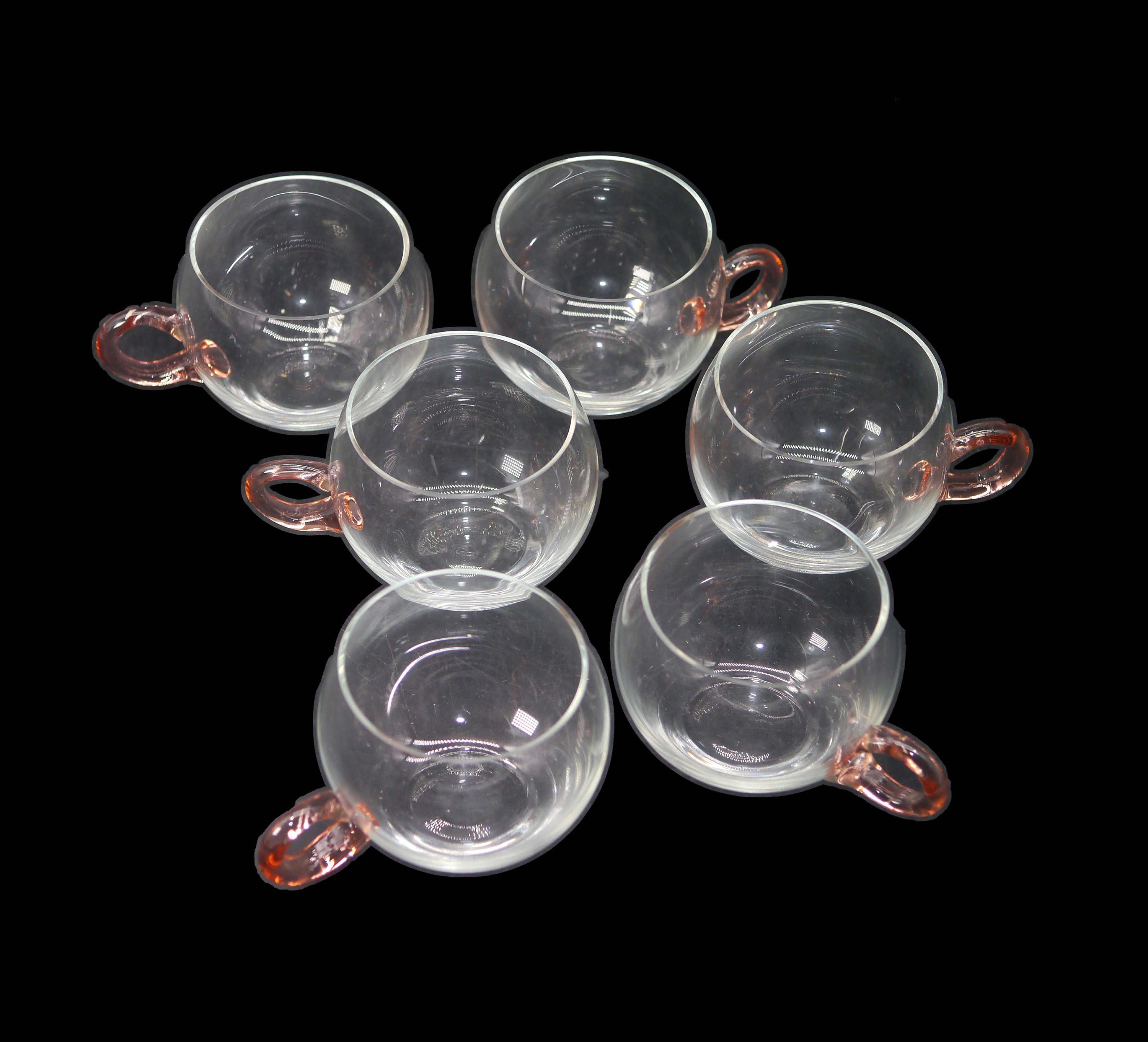 Hand-blown pink glass punch bowl set. Super cute pink shell feet on ...