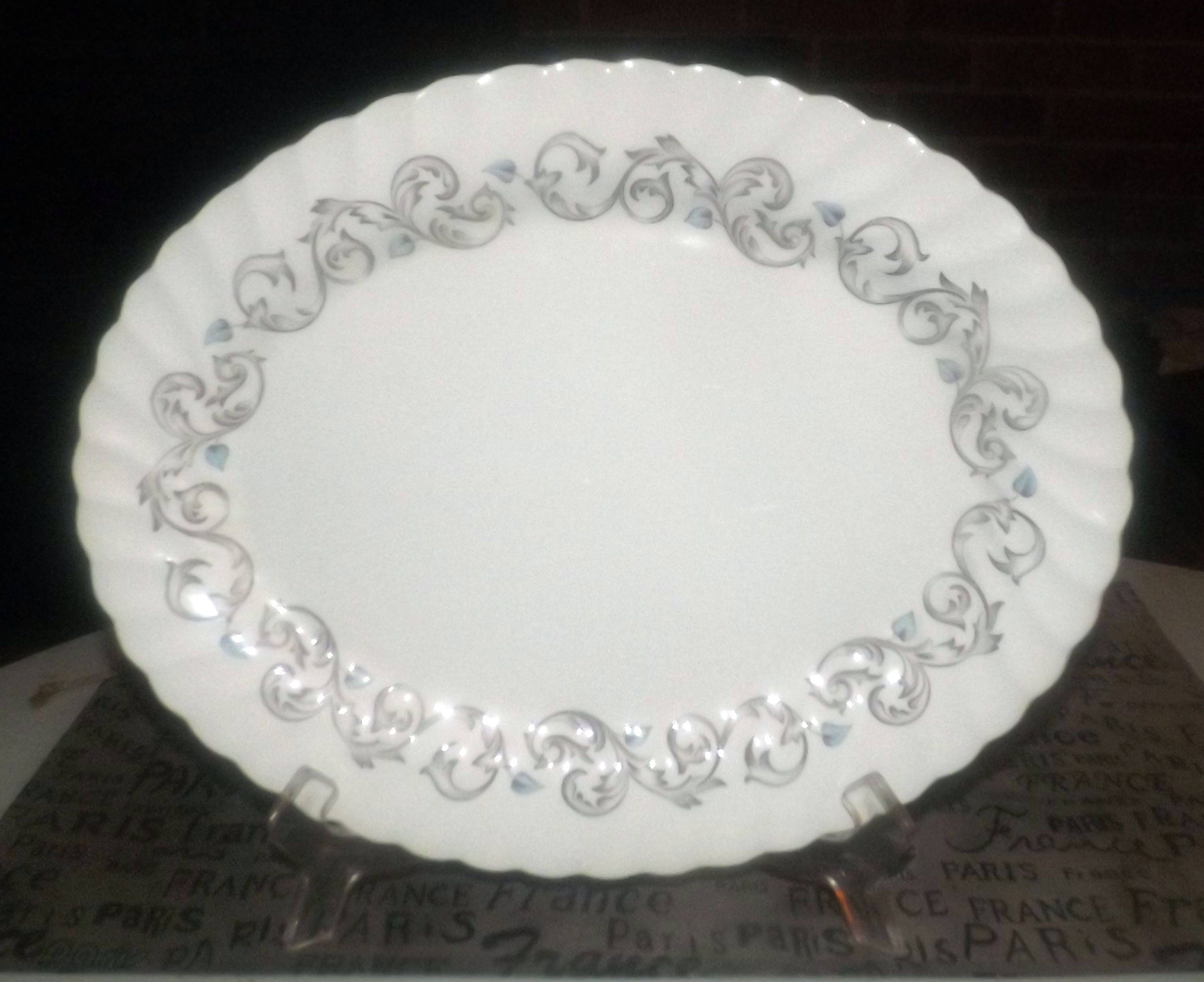 Vintage (1970s) Johnson Brothers Encore pattern oval vegetable platter ...