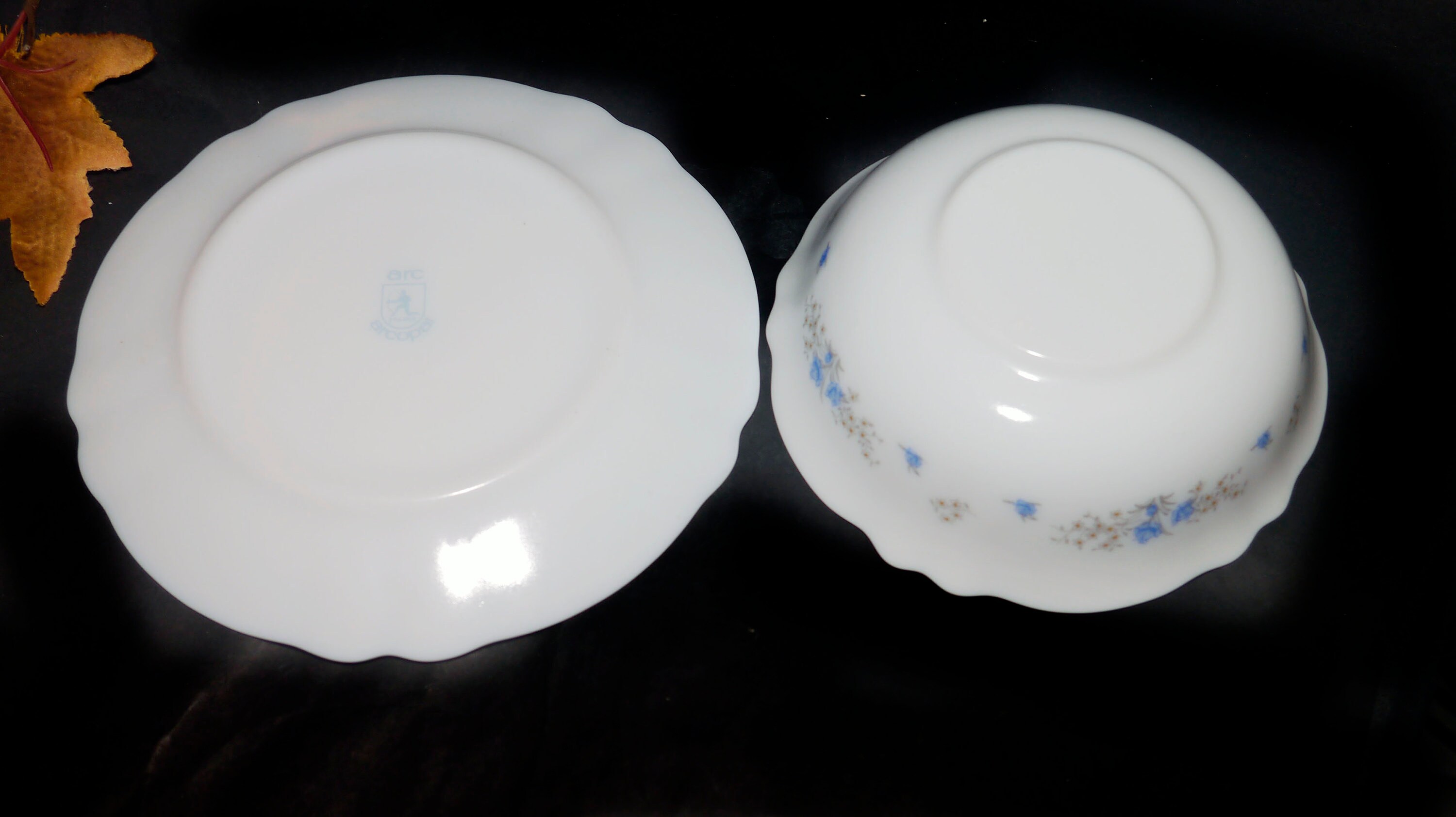 Arcopal Romantique French milk glass salad plate, cereal bowl made in ...