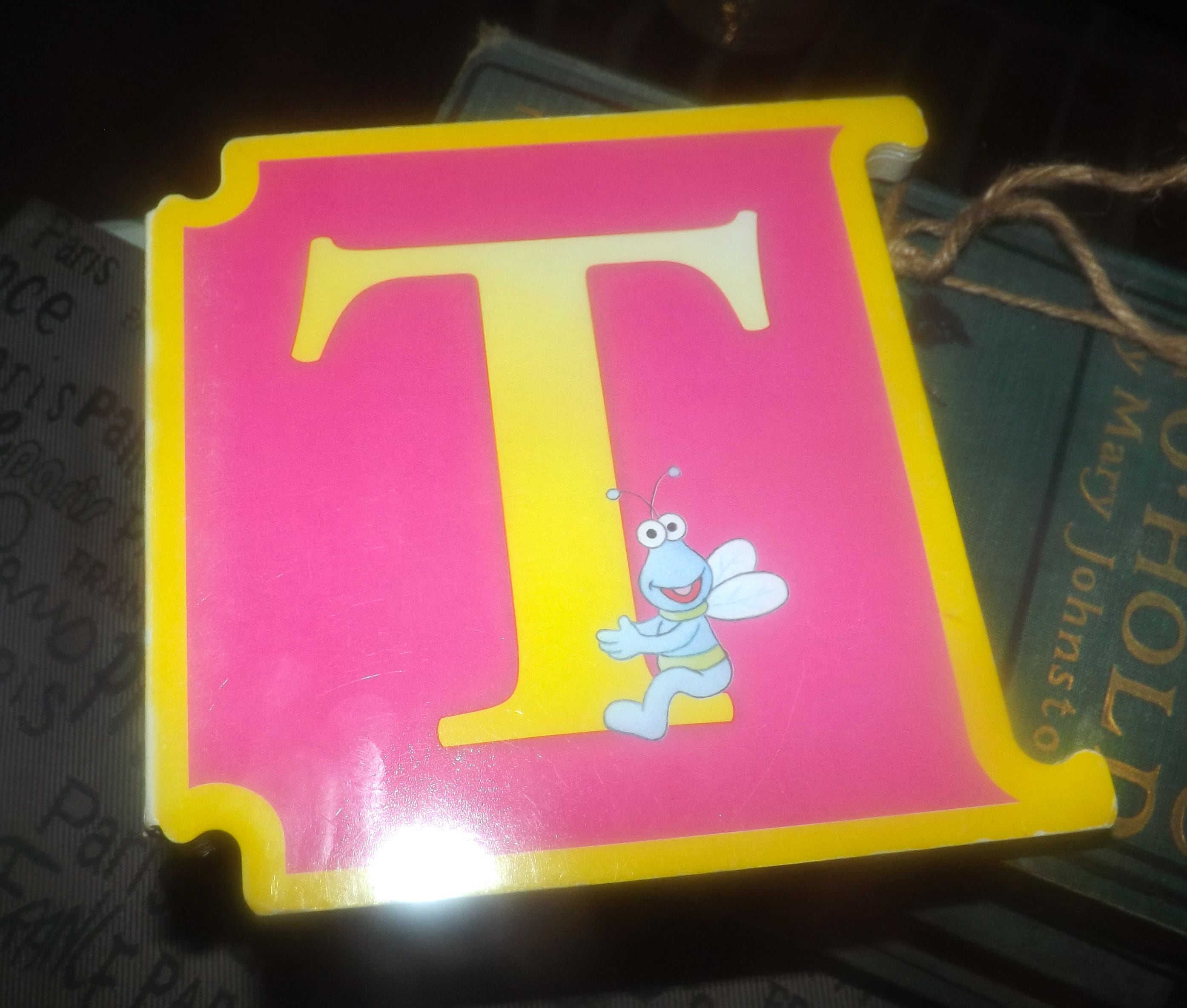 Vintage (1997) CTW Sesame Street Letter T: Elmo's Ticklish T ...