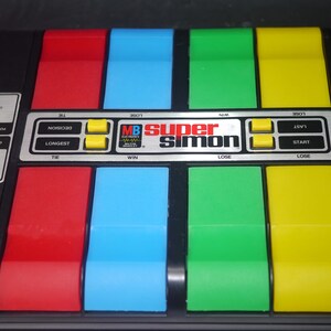 Super Simon Electronic Board Game Published 1979 Milton Bradley ...