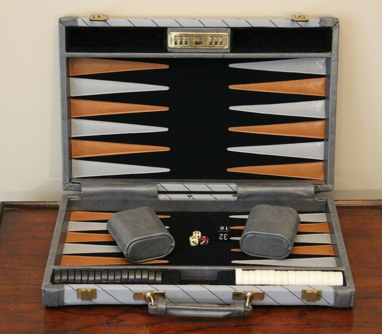 Vintage (1970s) Pierre Cardin luxury briefcase-style travel backgammon ...