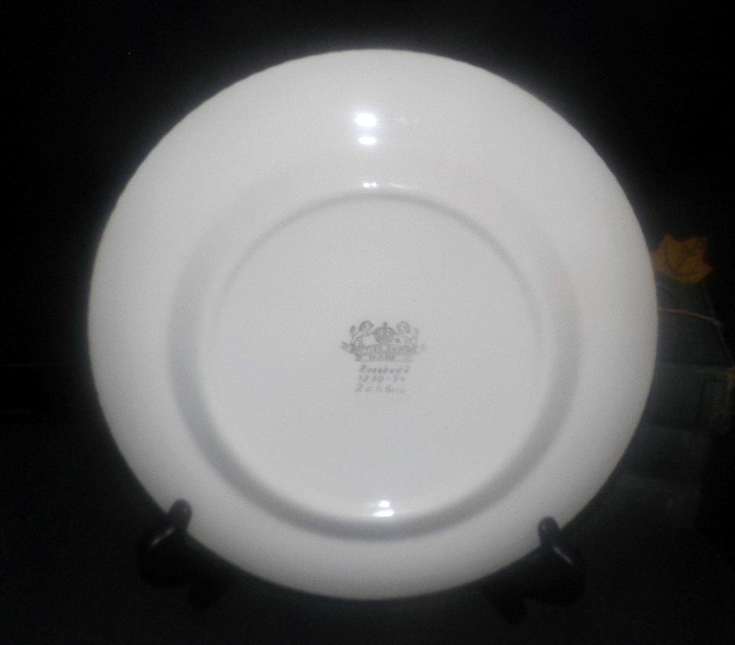 Early mid-century British Empire Ware | Sovereign Potters Rosebud 1230 ...