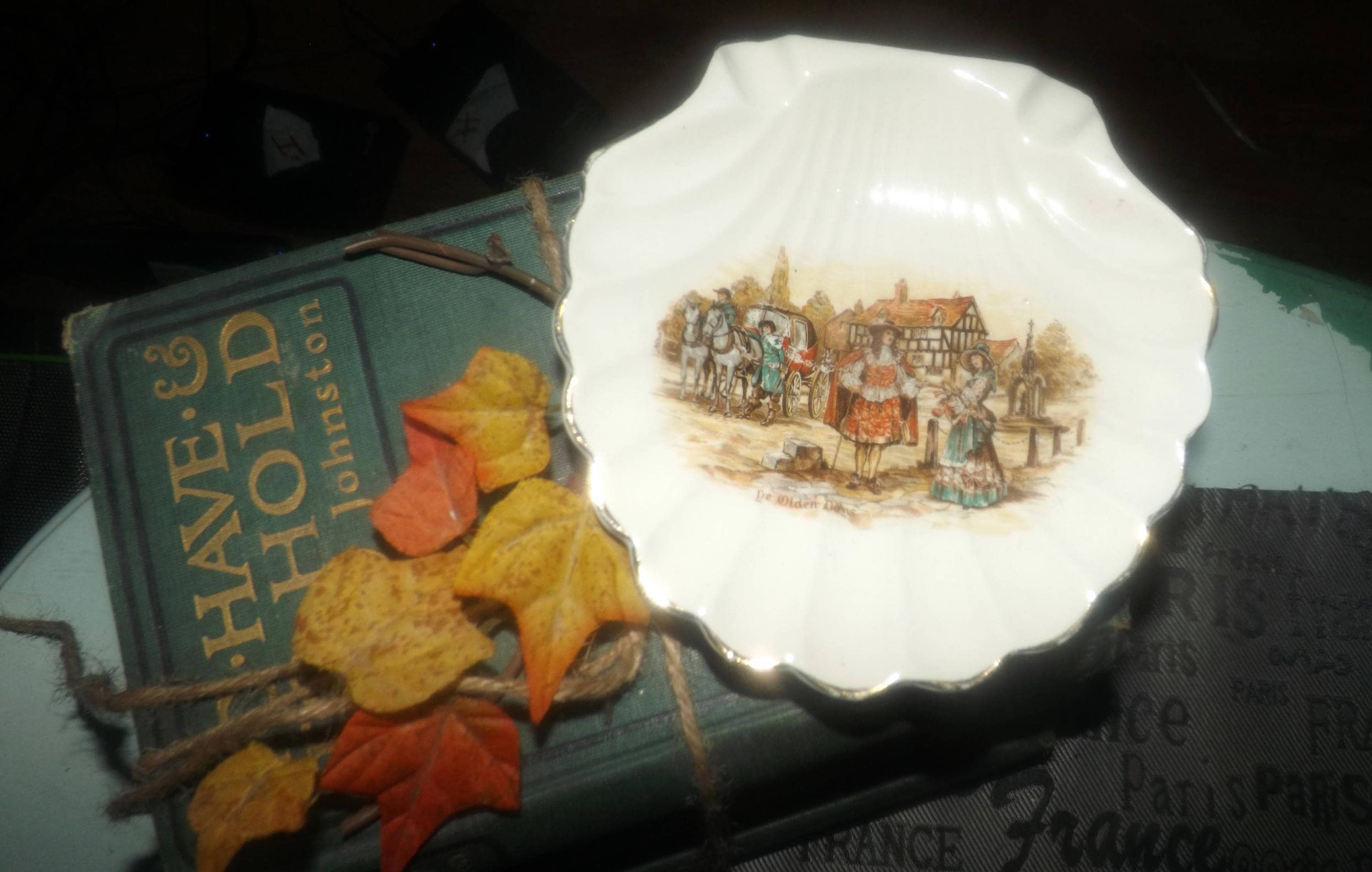 Early mid-century Lancaster Sandland | Sandland Ware Ye Olden Days ...