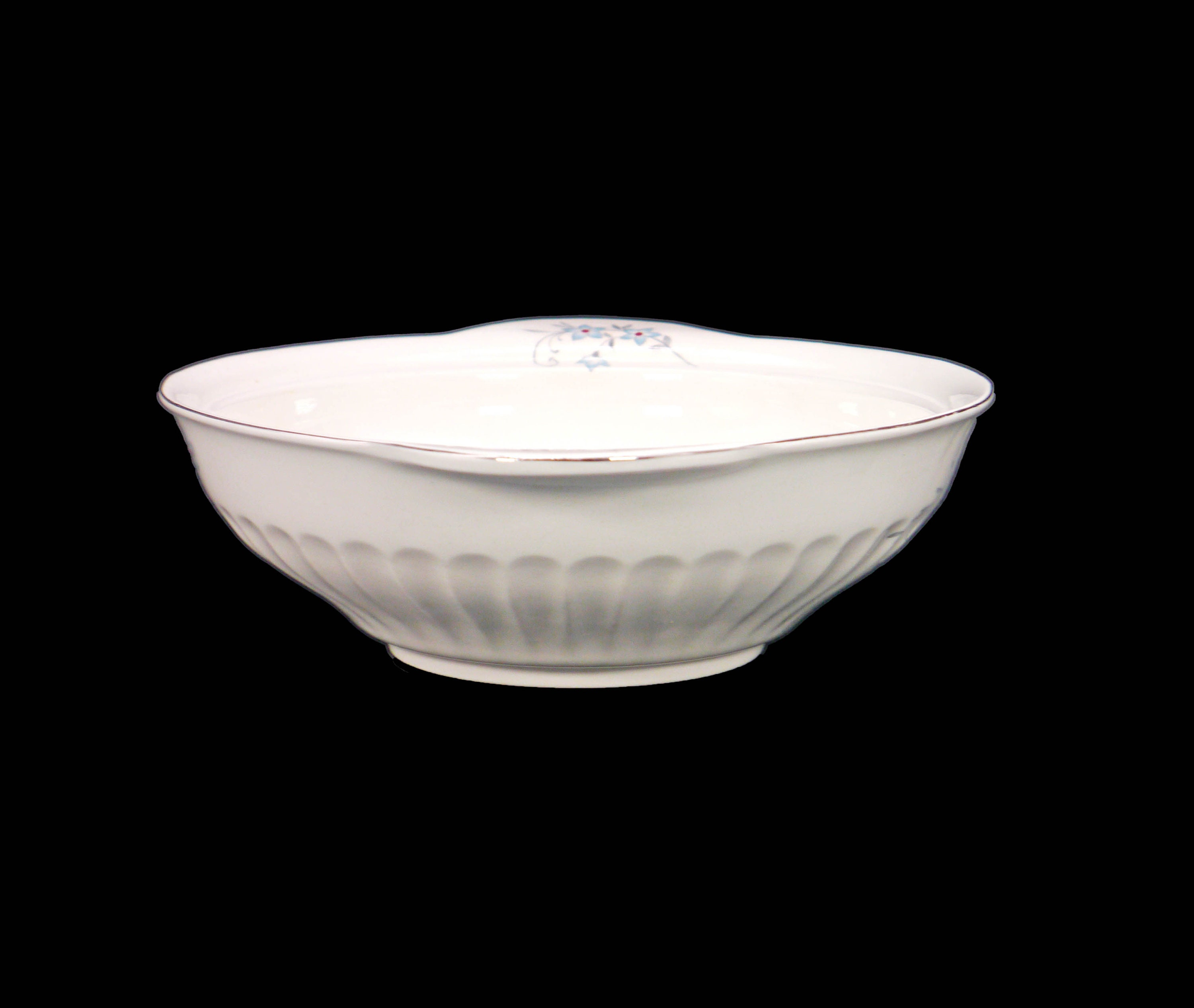 J&G Meakin Burlington lugged vegetable serving bowl. Classic White ...