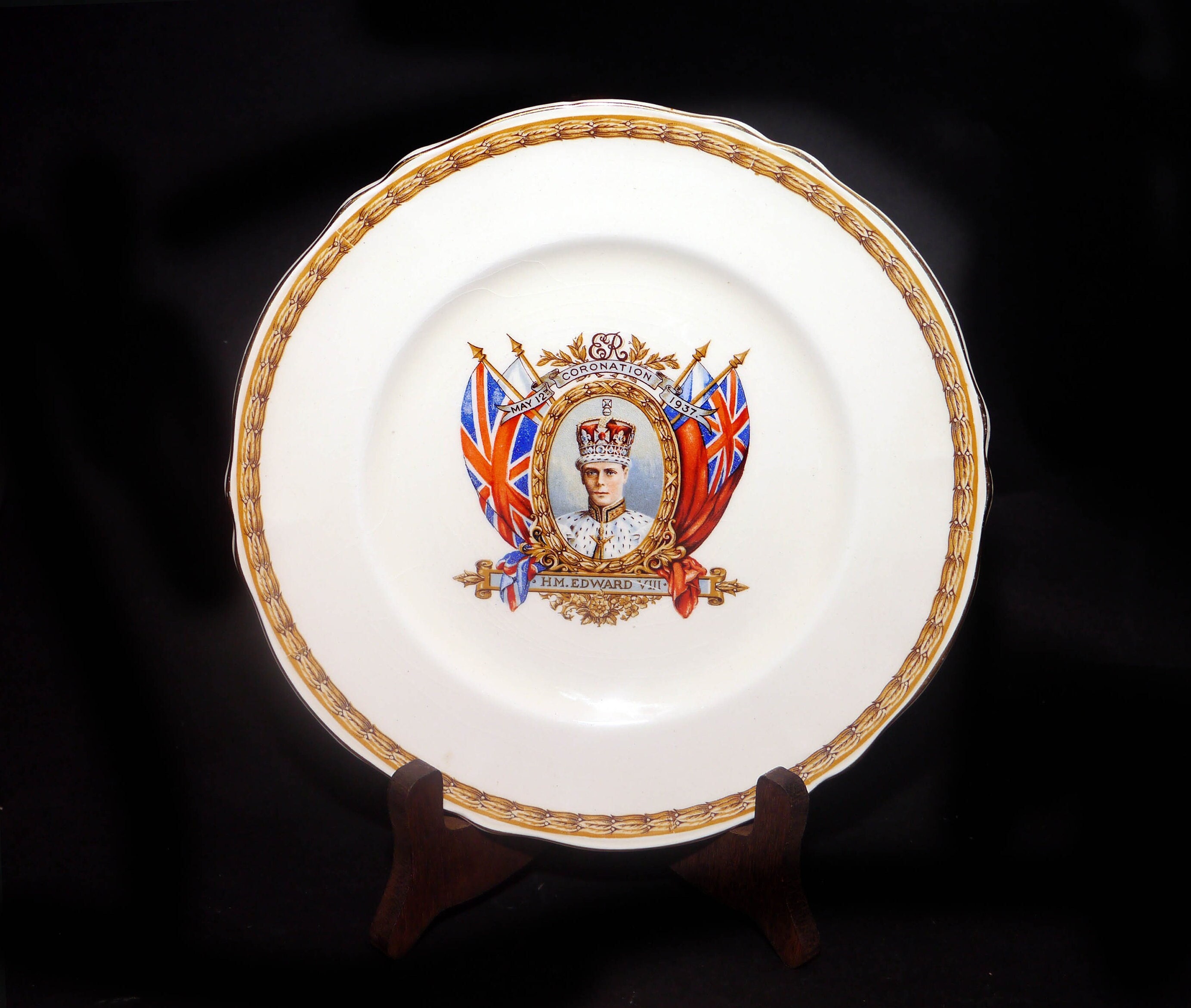 Edward VIII Coronation commemorative plate. Grindley Creampetal ...