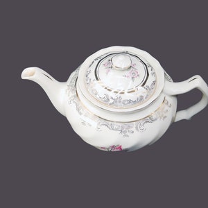 Vintage Sovereign Potters Windsor Four-cup Teapot. Flowers, Filigree ...