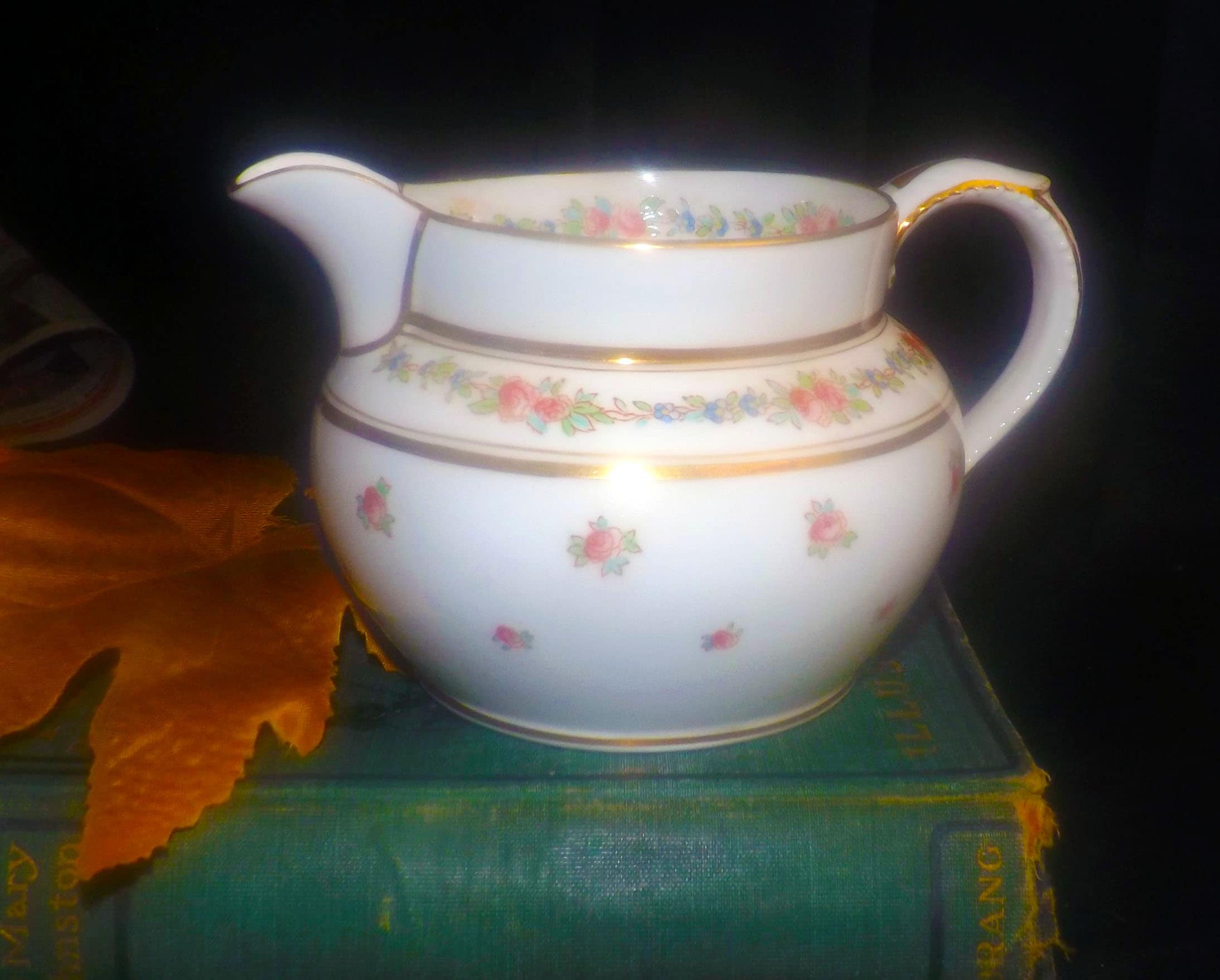 Kitchen & Dining Crescent Pottery 17885 pattern 16-ounce creamer or ...