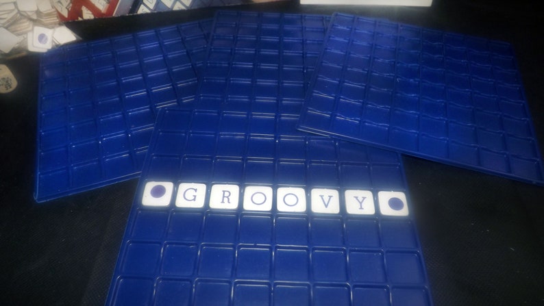 Quizzle Crossword Puzzle Board Game. Copp Clark Games. Made - Etsy