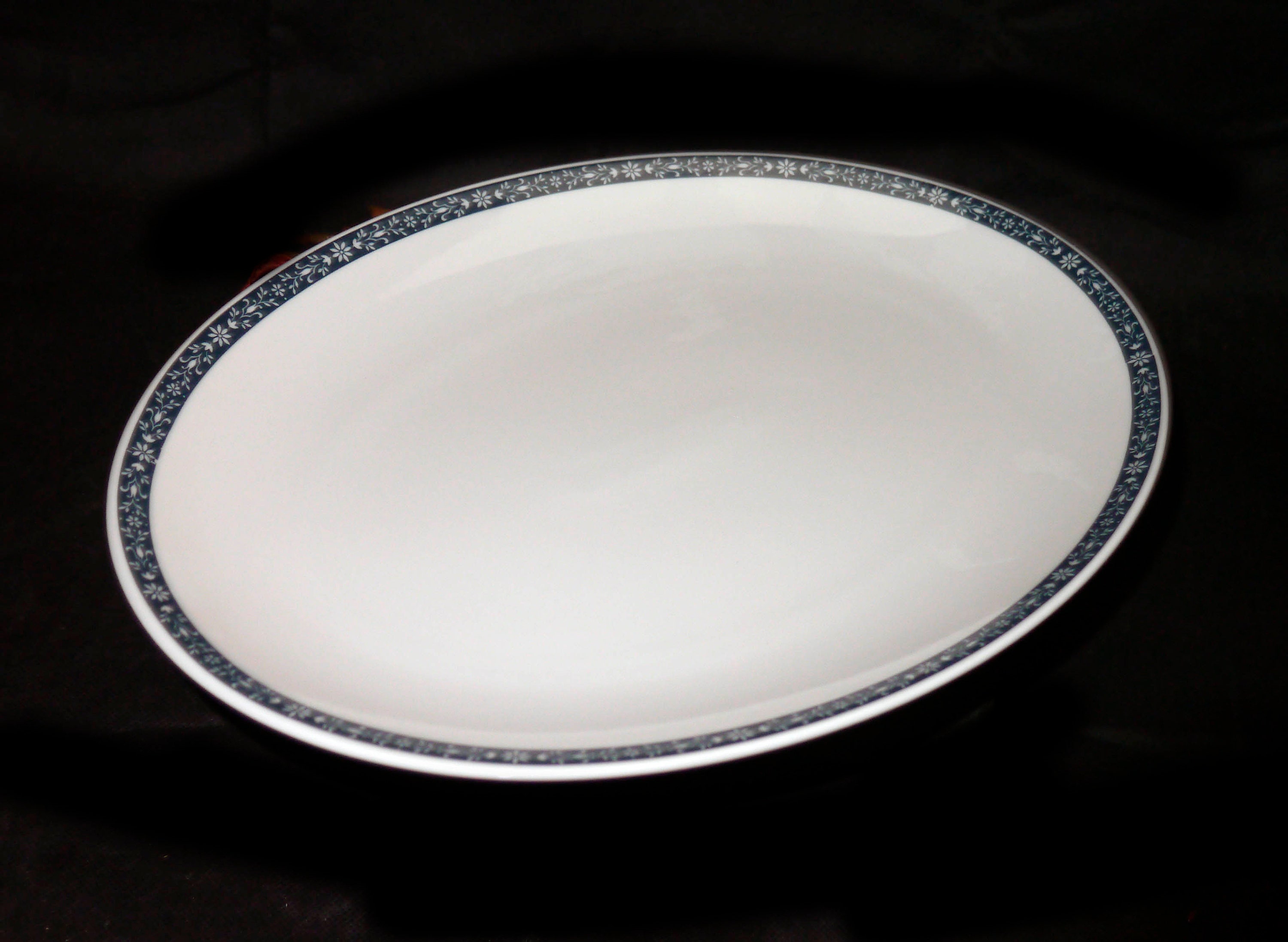 Royal Doulton Moonstone TC1023 oval platter made in England.