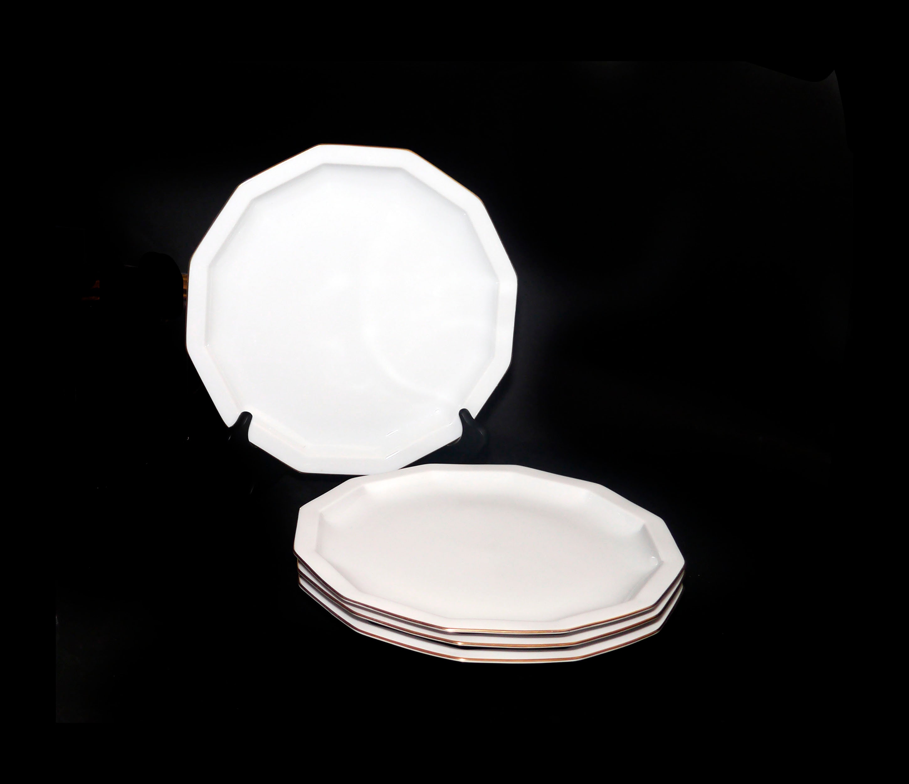 Set of four vintage Rosenthal Polygon 405082 dinner plates. Studio ...