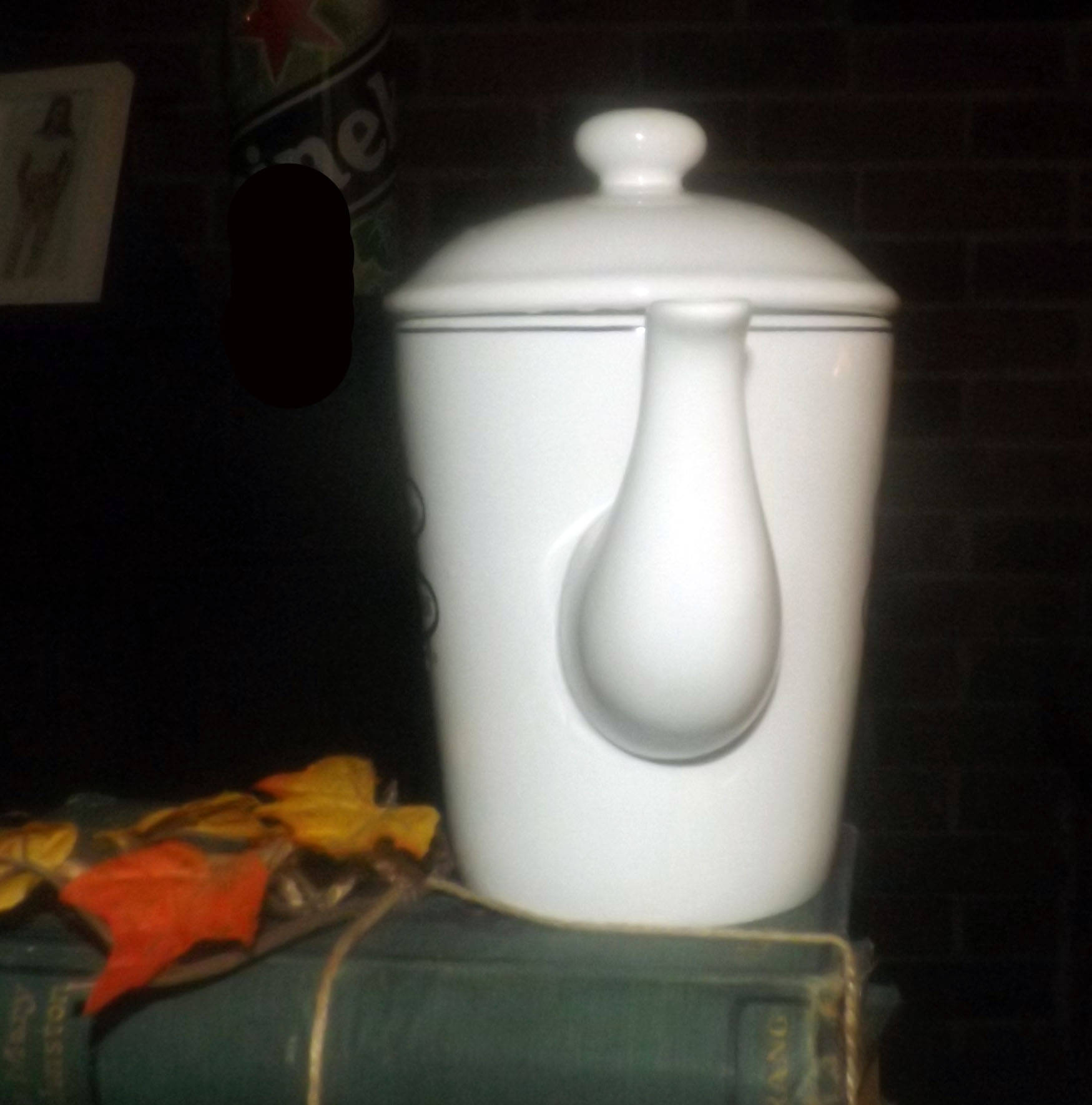 Vintage Tim Hortons 2-cup stoneware teapot with lid. Brown logo and ...