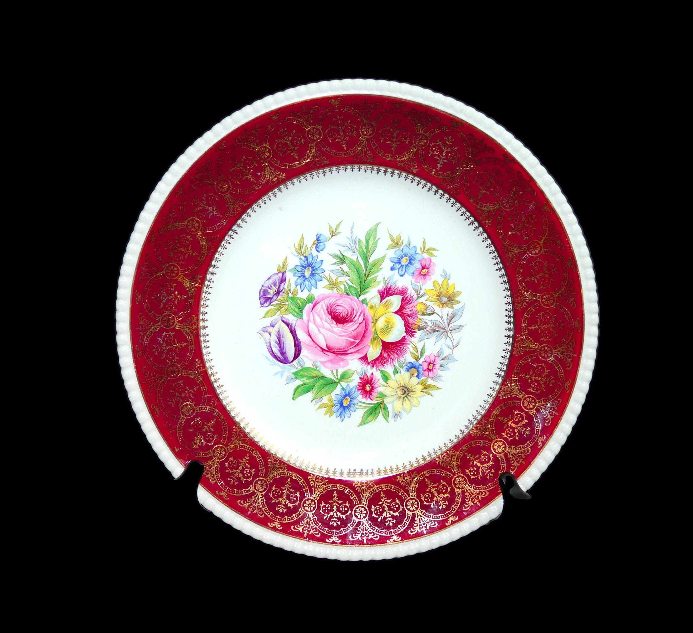 Fondeville Athlone maroon florals and filigree dinner plate. Ambassador ...