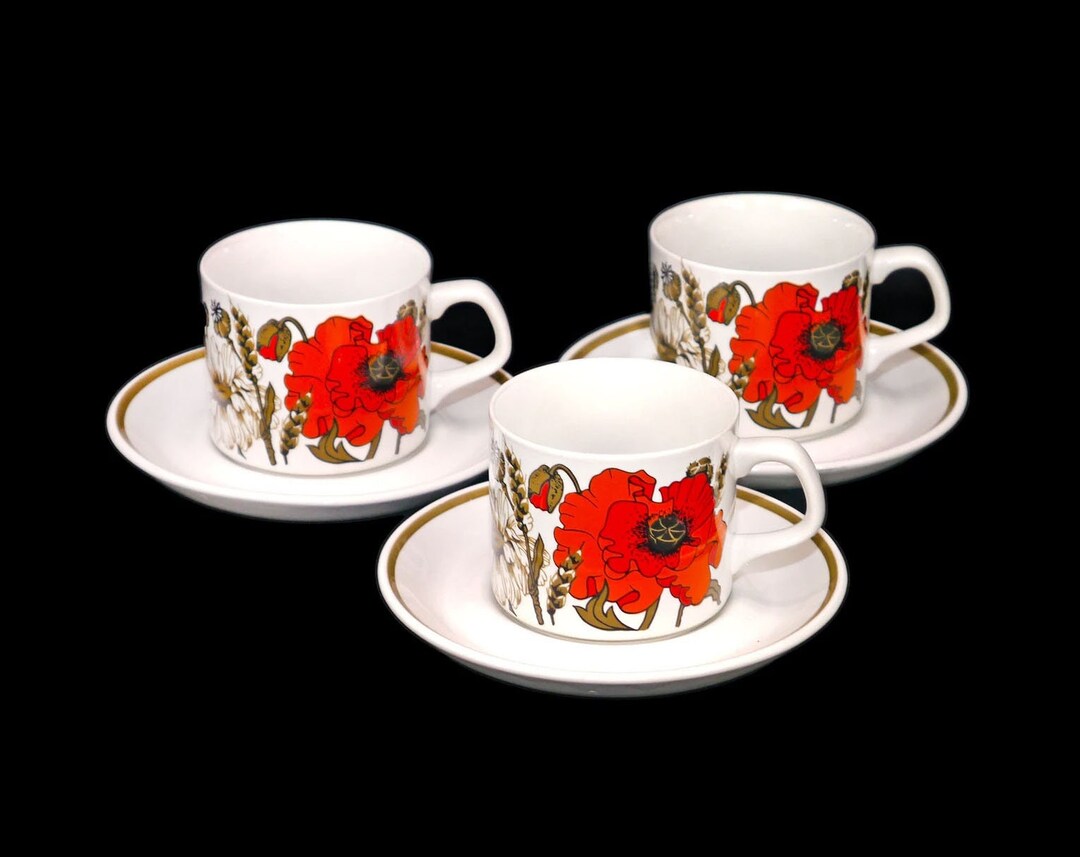Three J&G Meakin Poppy Cup and Saucer Sets. Studio Line - Etsy Canada