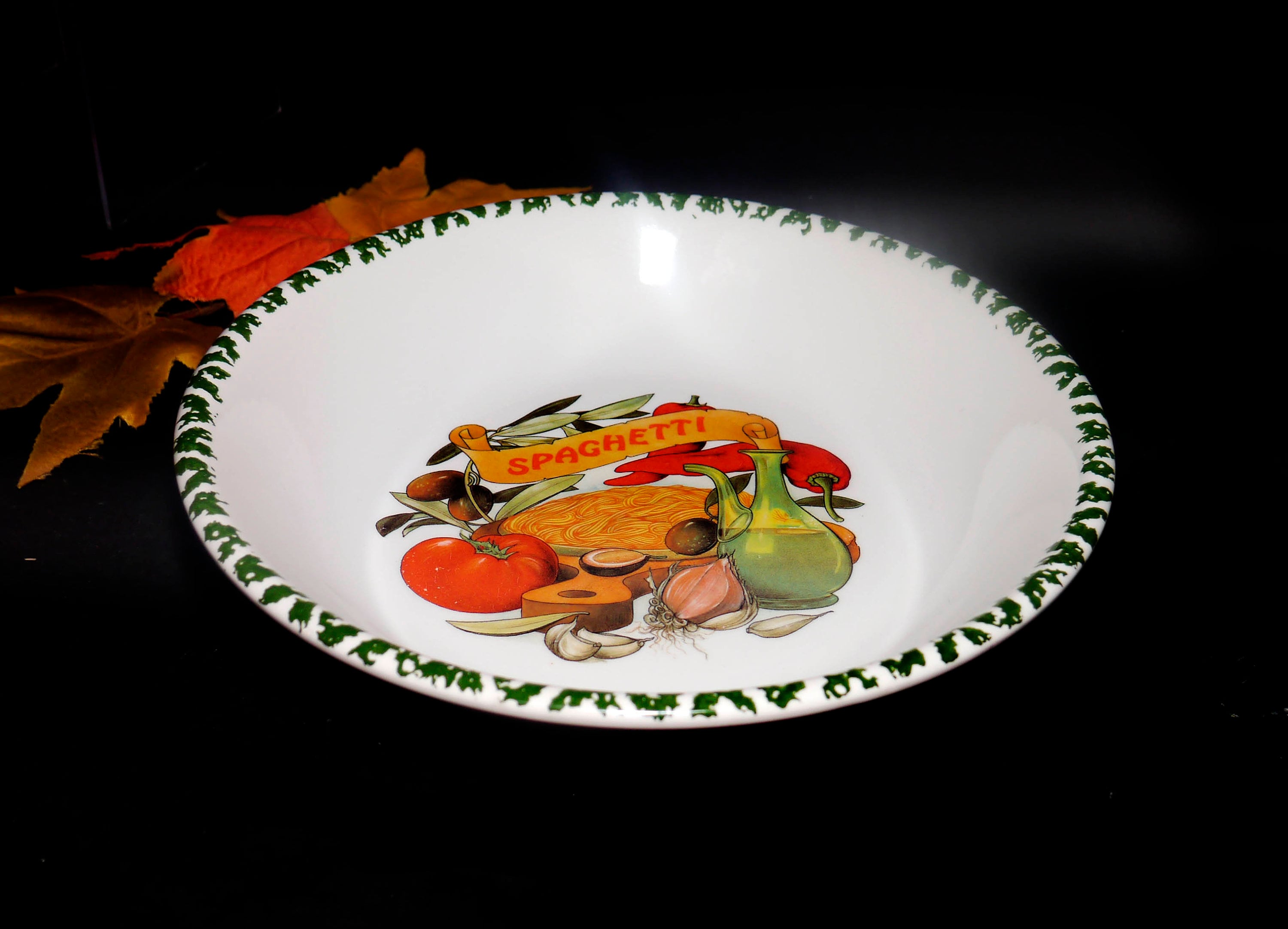 CMS Italy Spaghetti round pasta serving bowl. Hand painted, made in ...